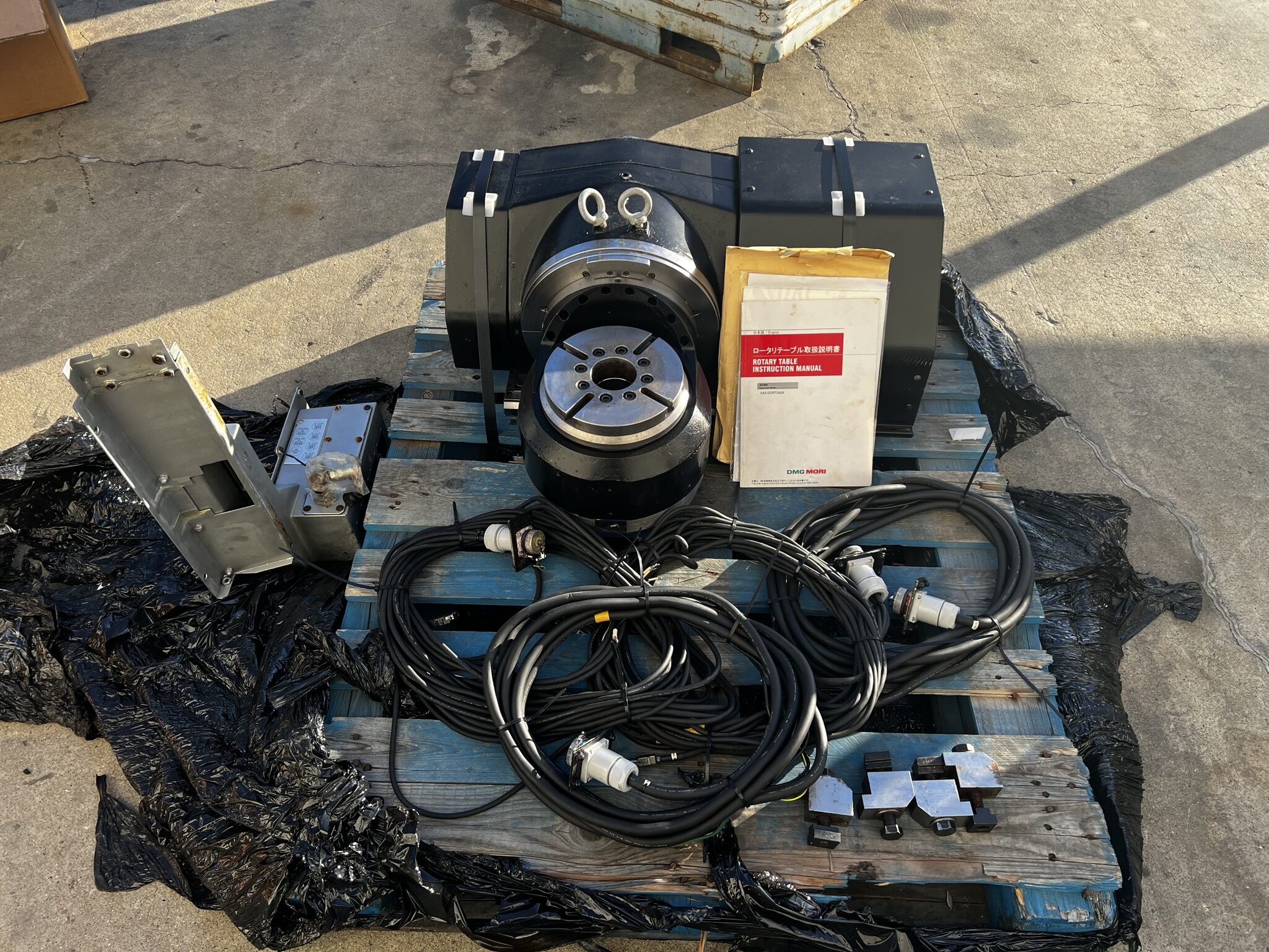 DMG Mori 5AX-DDRT200X Trunnion Table – Year 2018 – Cncbul.co.uk