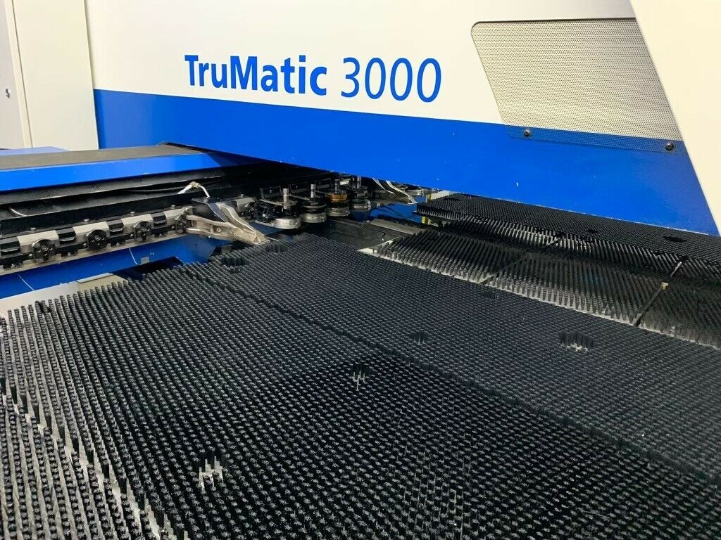 TRUMPF TruMatic 3000 – Year 2007 – Cncbul.co.uk