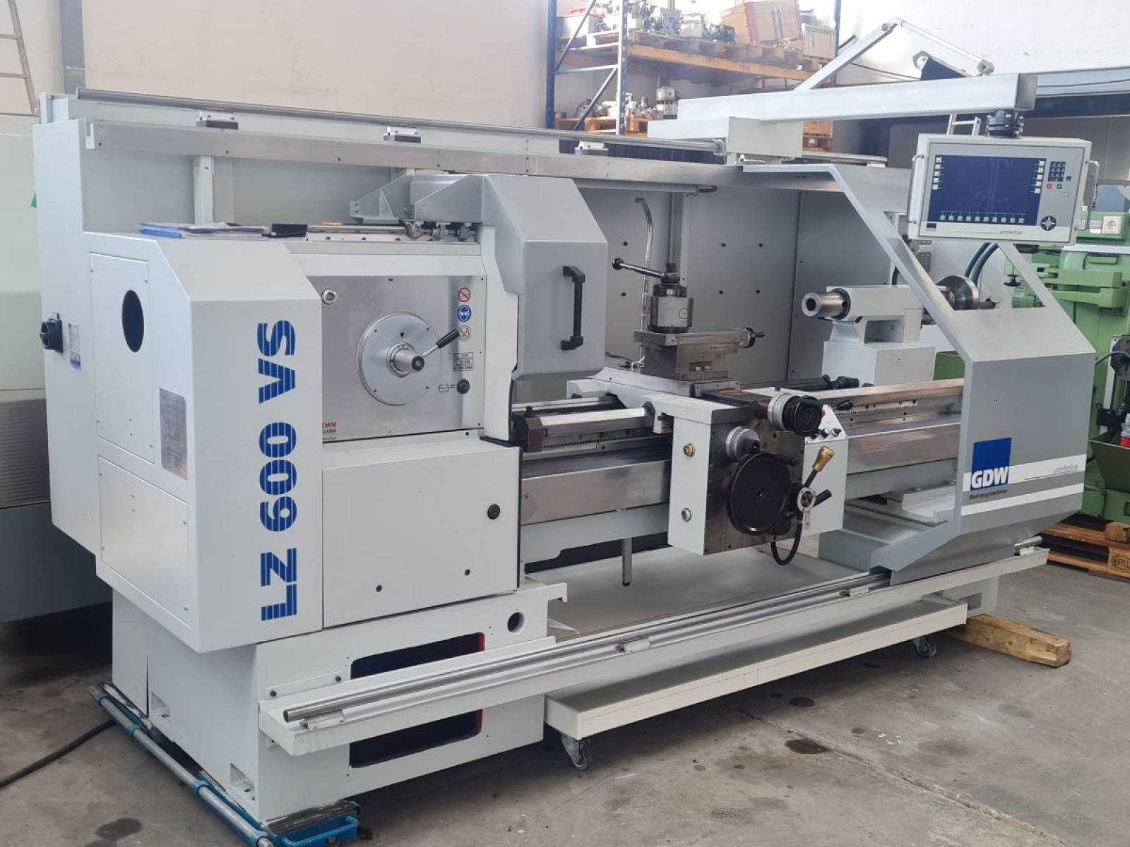 GDW LZ 600 VS – Year 2017 – Cncbul.co.uk