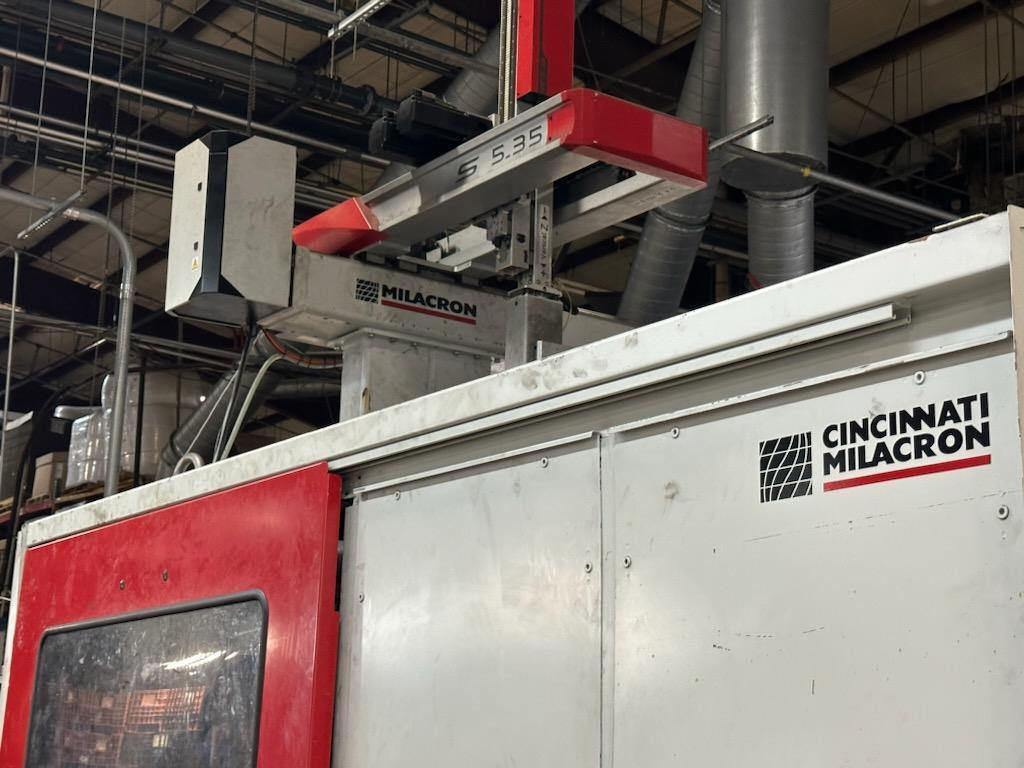 Cincinnati Milacron MAXIMA SERVO MS725 – Year 2014 – Cncbul.co.uk