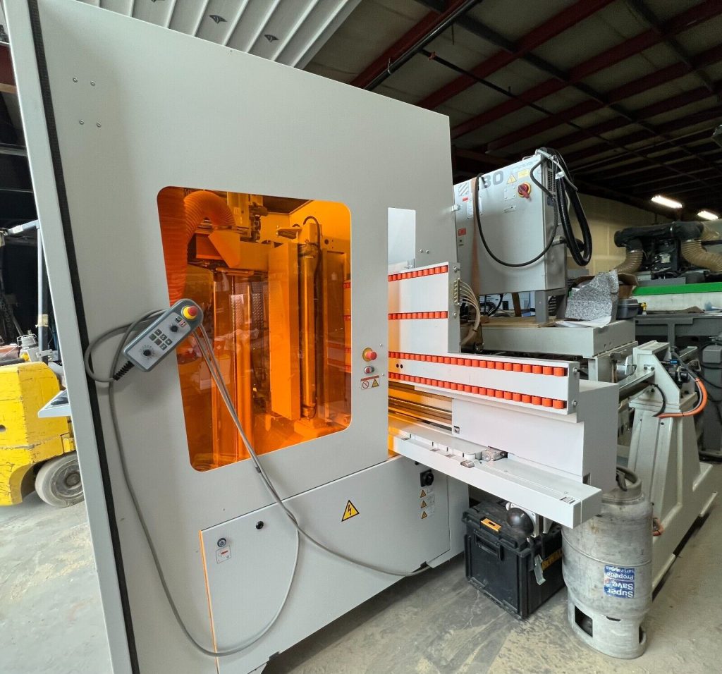 Holzher Evolution 7405 CNC Router – Year 2015 – Cncbul.com