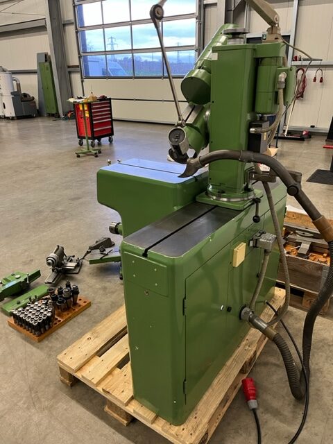 Deckel S11 Universal Tool Grinder – Year 1982 – Cncbul.co.uk
