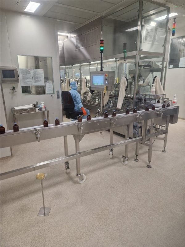 OPTIMA INOVA VFVM 7042 Vial Filling Line with RABS B44551 – Year 2008 ...