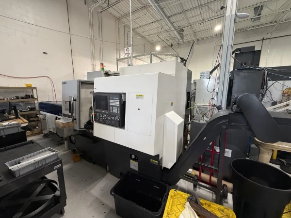 Okuma GENOS L300-M-e CNC Turning Center with Edge Technologies Rebel V ...